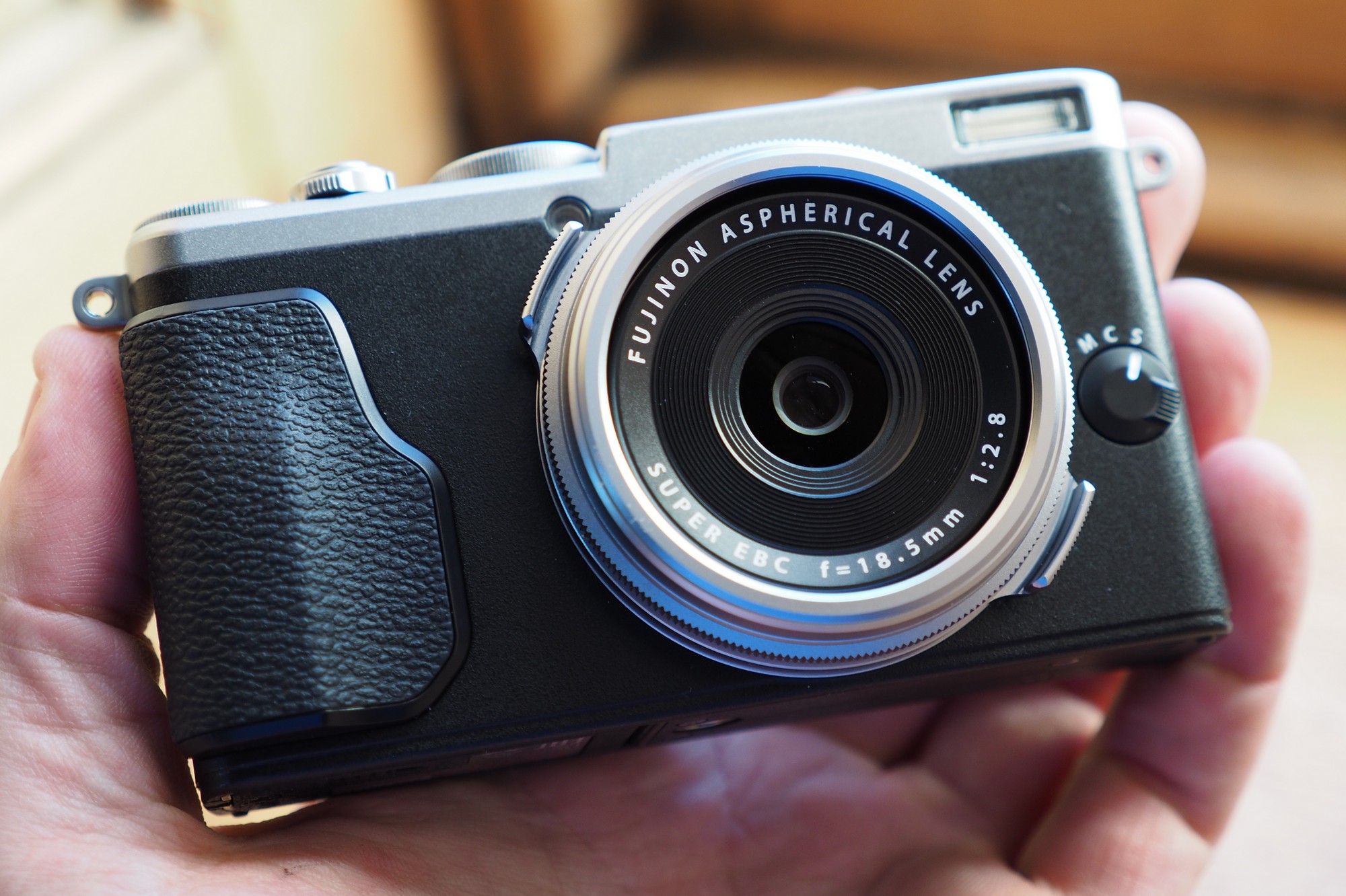 Fujifilm X70 Images