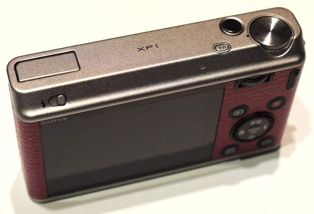 Fujifilm XF1 Premium Compact Hands-On | ePHOTOzine